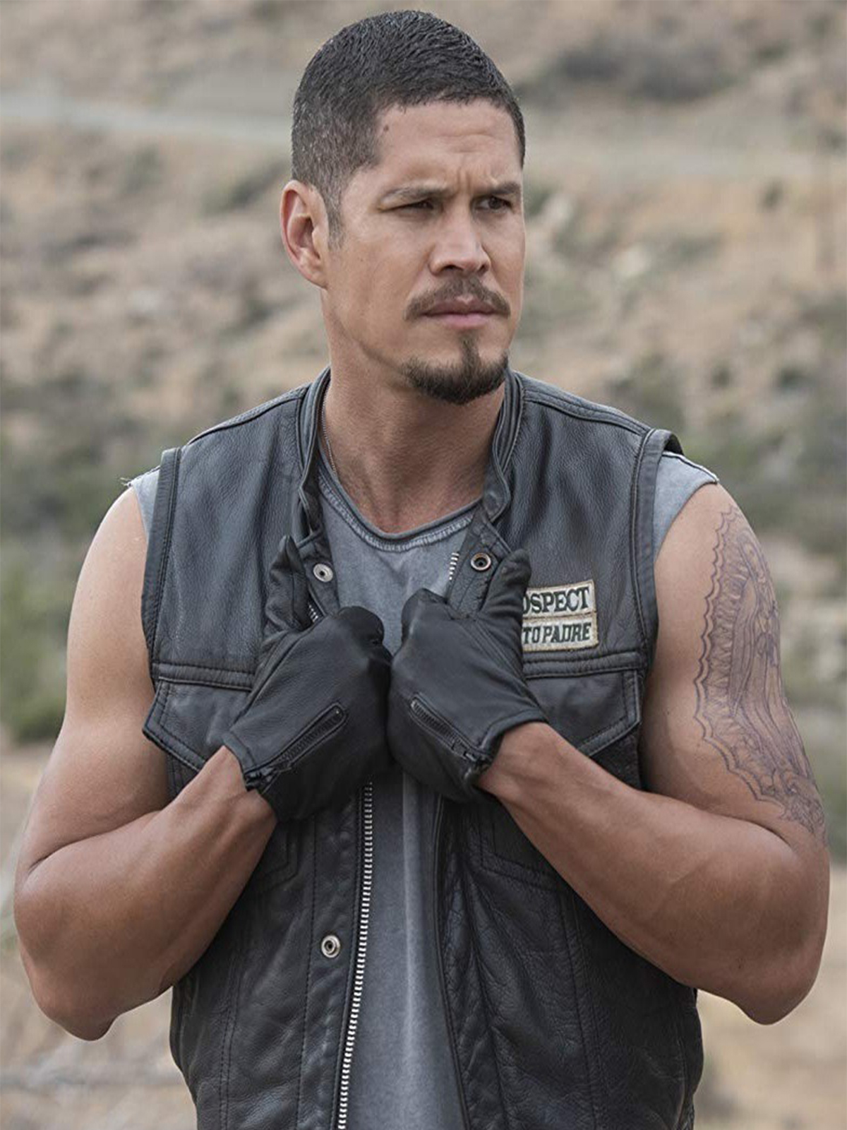 JD Pardo Mayans M.C. Ezekiel ‘EZ’ Reyes Vest – Bay Perfect